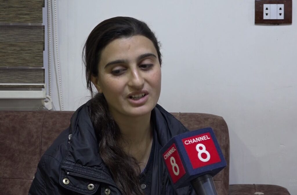 ناجية ايزيدية تتحدث للثامنة عن معاناتها مع داعش