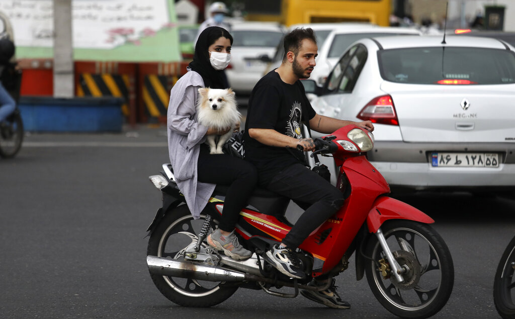 Iran plans to boost motorcycle production to 600,000 units by 2024