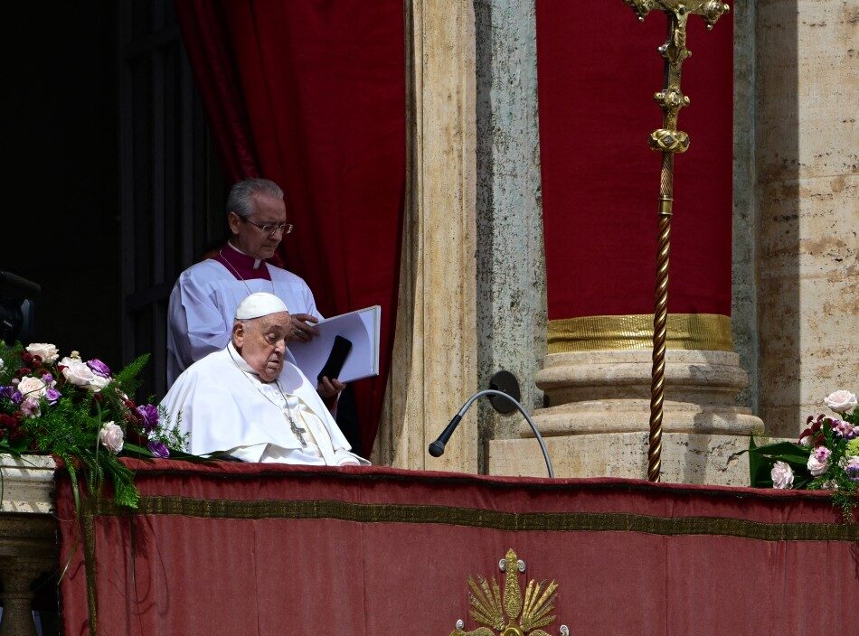 Pope Francis Calls for Global Peace and Unity in Easter Address at St ...